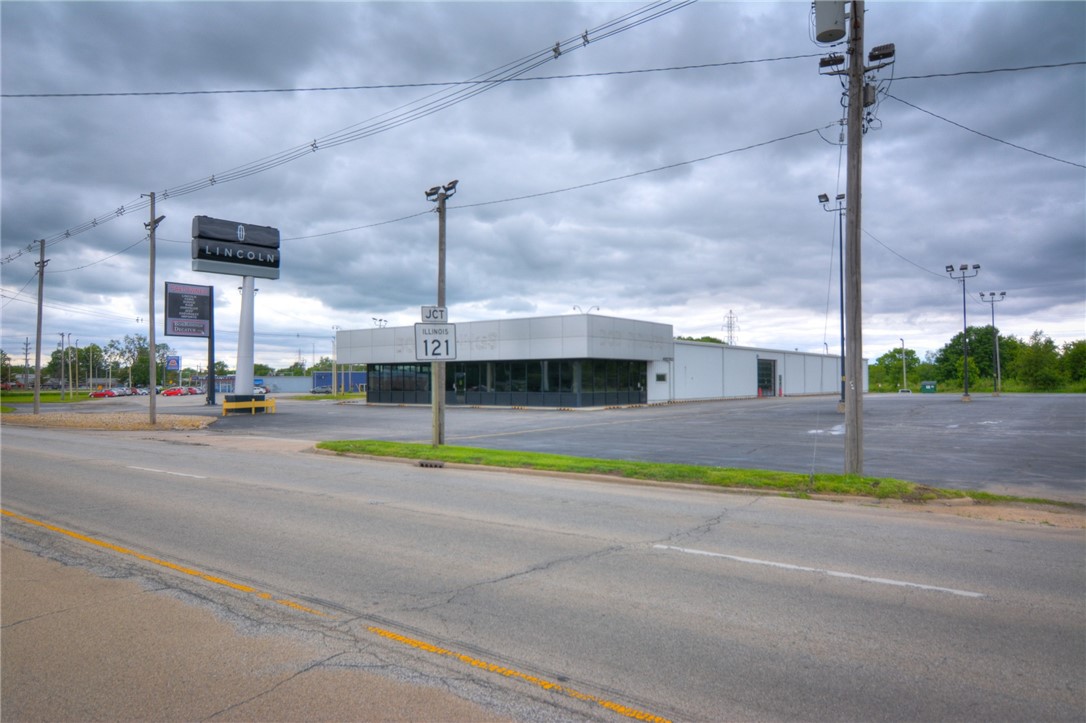 3103 N 22nd Street, Decatur, IL 62526 | MLS # 6252681