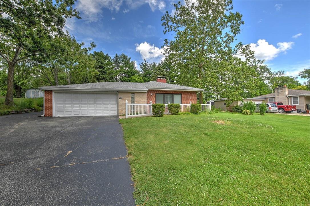 2114 S Franklin Street Road, Decatur, IL 62521