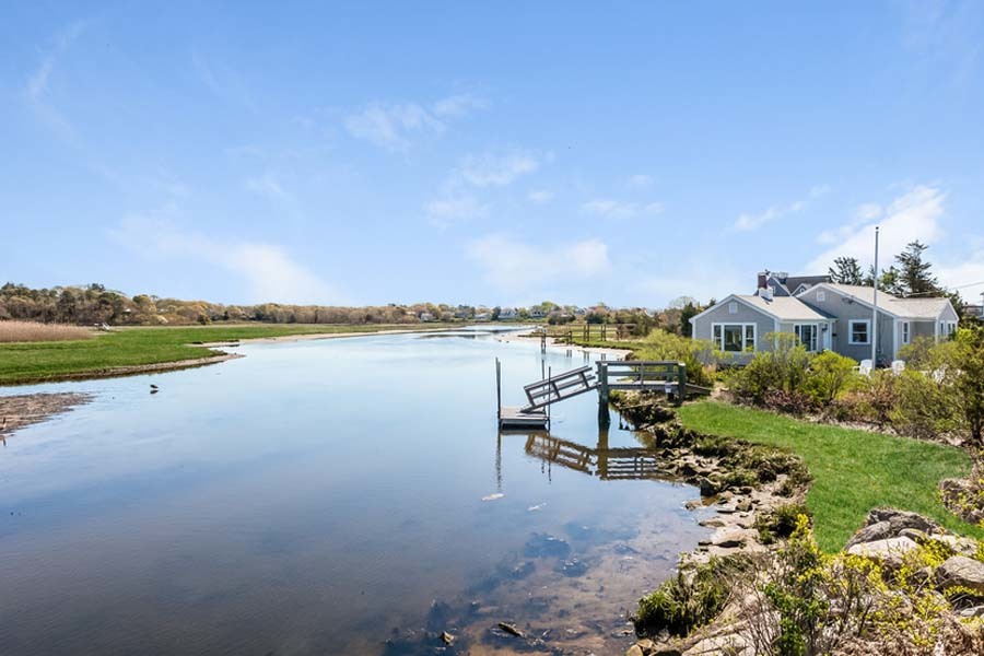 1136 Craigville Beach Rd, Barnstable, MA 02632, Centerville