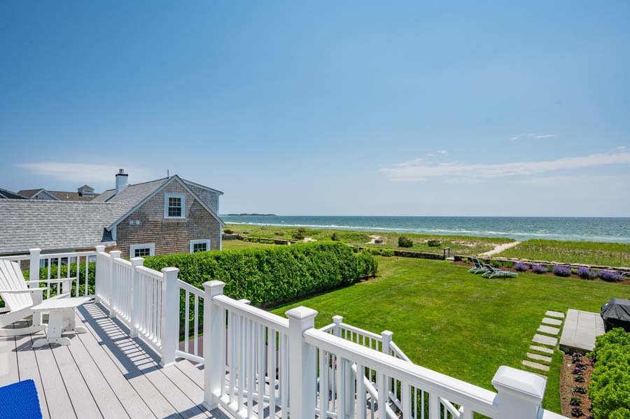 111 Long Beach Road, Barnstable, MA 02632, Centerville