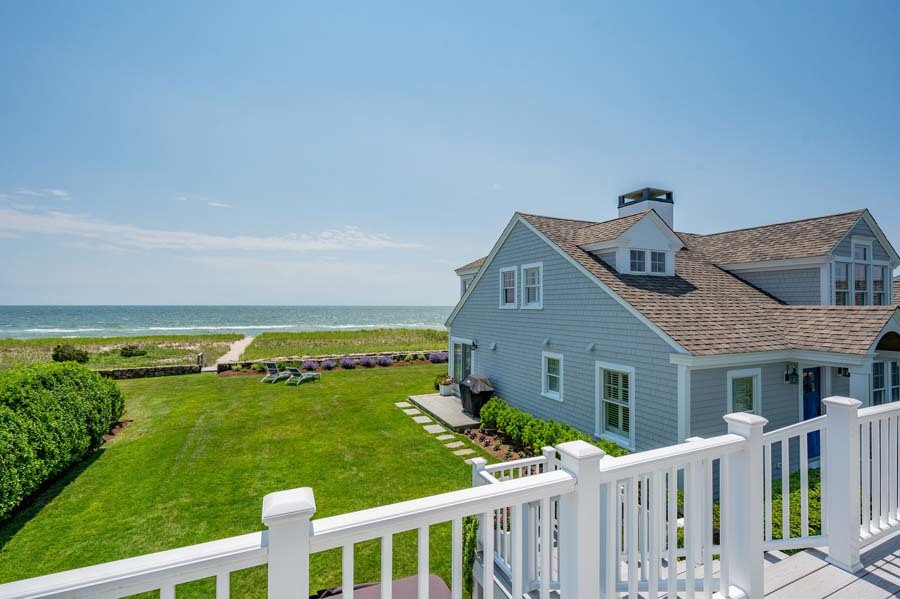 111 Long Beach Road, Barnstable, MA 02632, Centerville