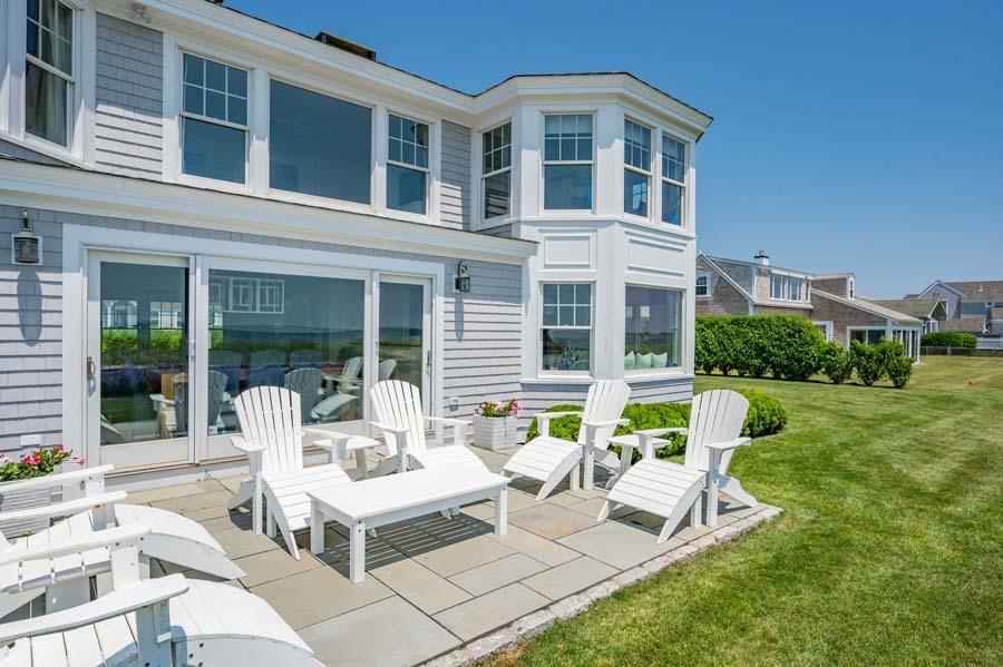 111 Long Beach Road, Barnstable, MA 02632, Centerville