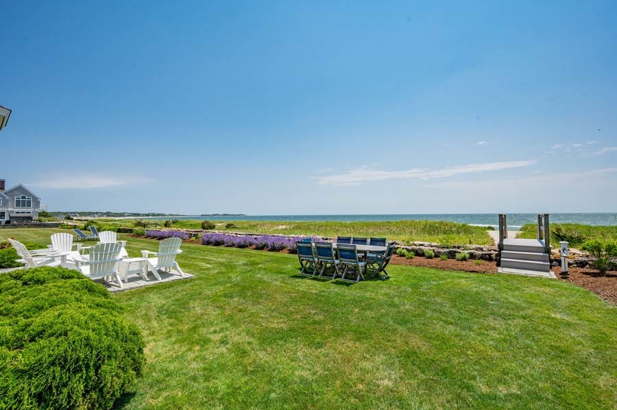 111 Long Beach Road, Barnstable, MA 02632, Centerville