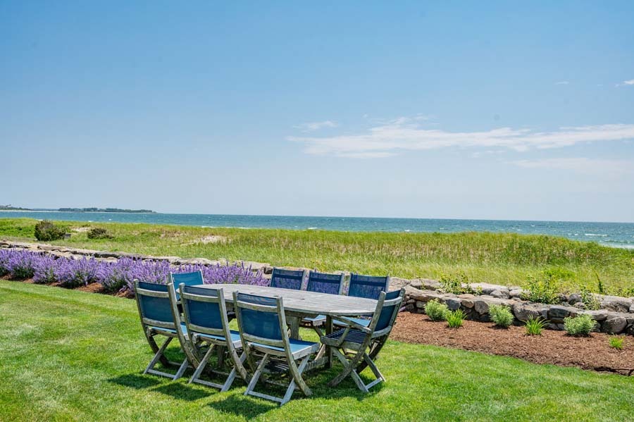 111 Long Beach Road, Barnstable, MA 02632, Centerville