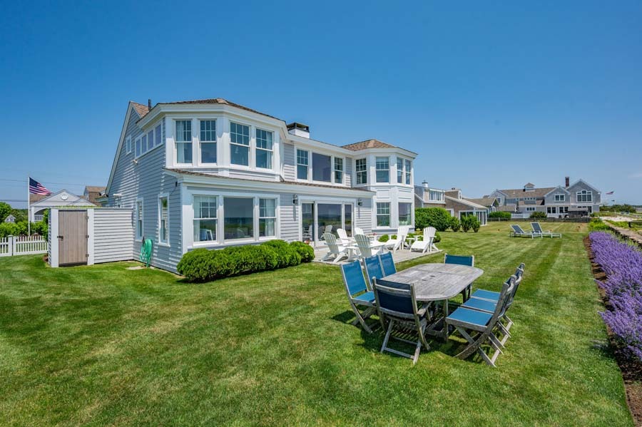 111 Long Beach Road, Barnstable, MA 02632, Centerville